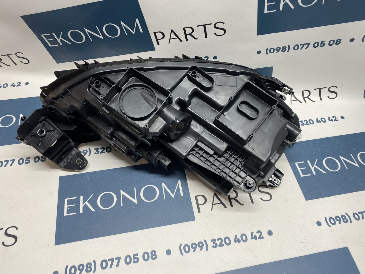 561941035B Фара LED левая Passat B9 2019